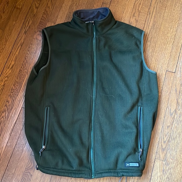 REI | Jackets & Coats | Rei Fleece Vest Xl Forest Green | Poshmark